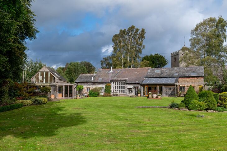 Properties for sale in Bishops Castle | Knight Frank UK
