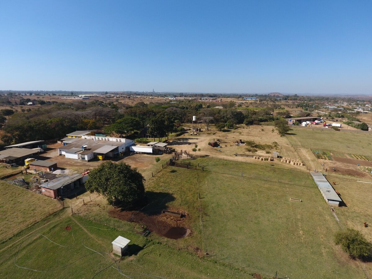 House for sale in Chikupi Road Bonaventure, Makeni Lusaka - zmc226 ...